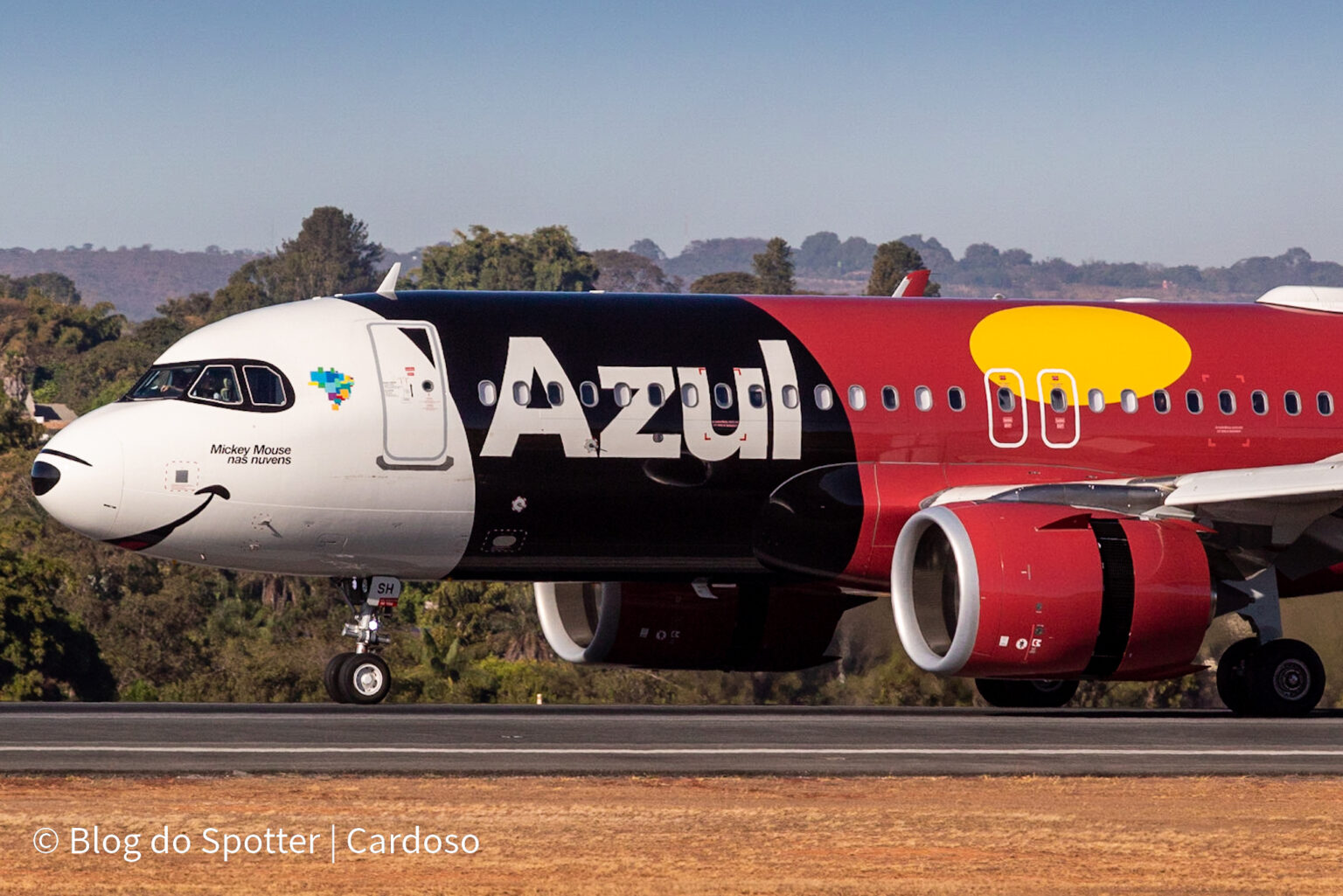 PR-YSH - Mickey Mouse Nas Nuvens - Airbus A320 NEO AZUL | BLOG DO SPOTTER