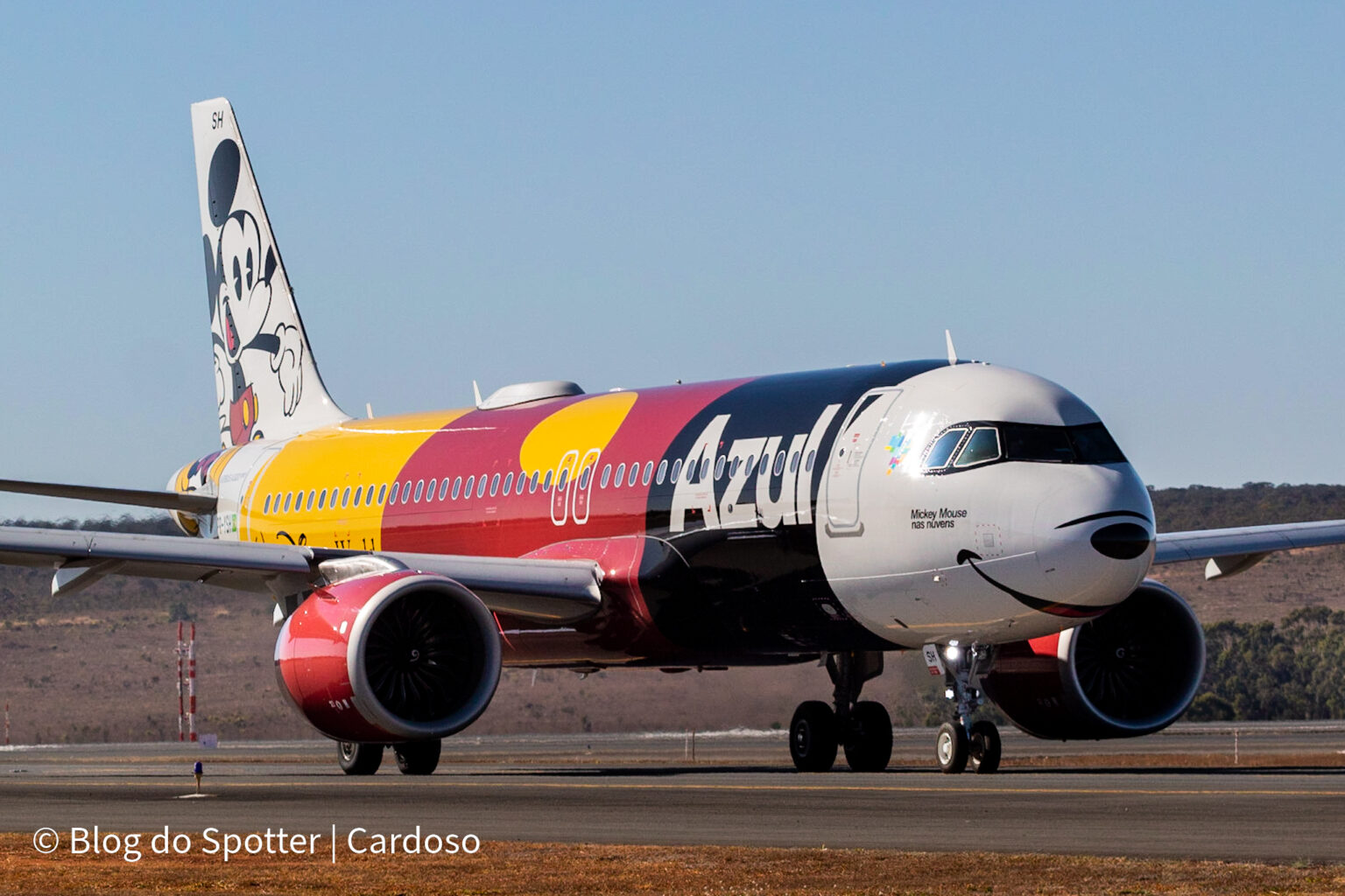 PR-YSH - Mickey Mouse Nas Nuvens - Airbus A320 NEO AZUL | BLOG DO SPOTTER