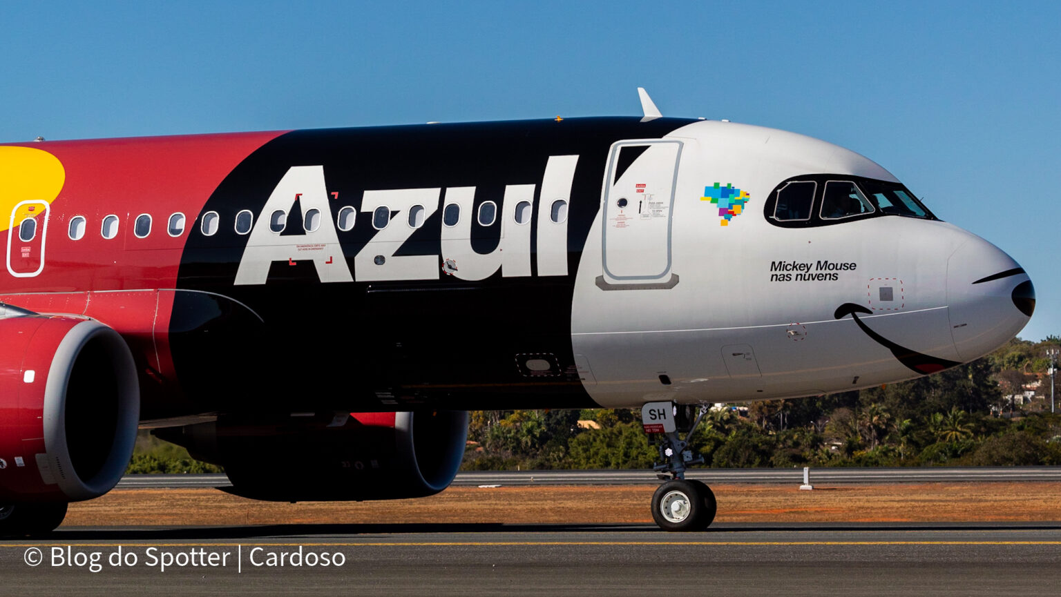 PR-YSH - Mickey Mouse Nas Nuvens - Airbus A320 NEO AZUL | BLOG DO SPOTTER