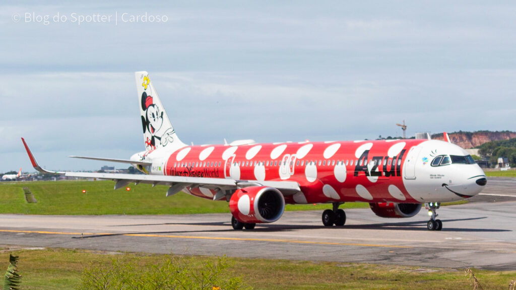 PR-YJF - Minnie Mouse Nas Nuvens - Airbus A321 NEO AZUL | BLOG DO SPOTTER
